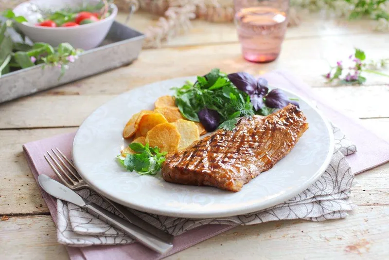 BBQ Steak & chips - Vegeta